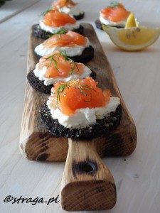 Pumpernikiel party z łososiem - Damsko-męskie spojrzenie na kuchnię
